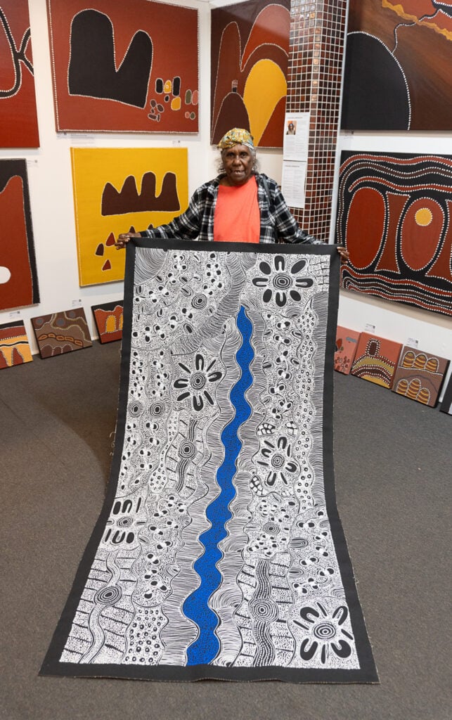 Lanita Numina Napanangka / My Country (LN103)